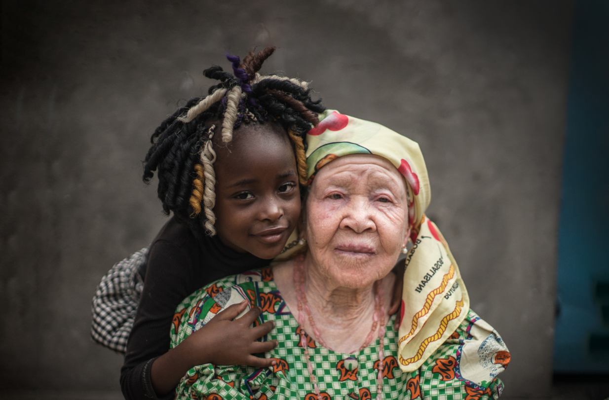 Projects – Mothering & Albinism